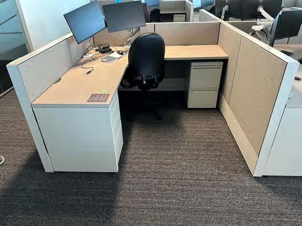 Haworth Compose Workstations w/ Pedestal (6' x 6') | Nationwide Office Cubicles