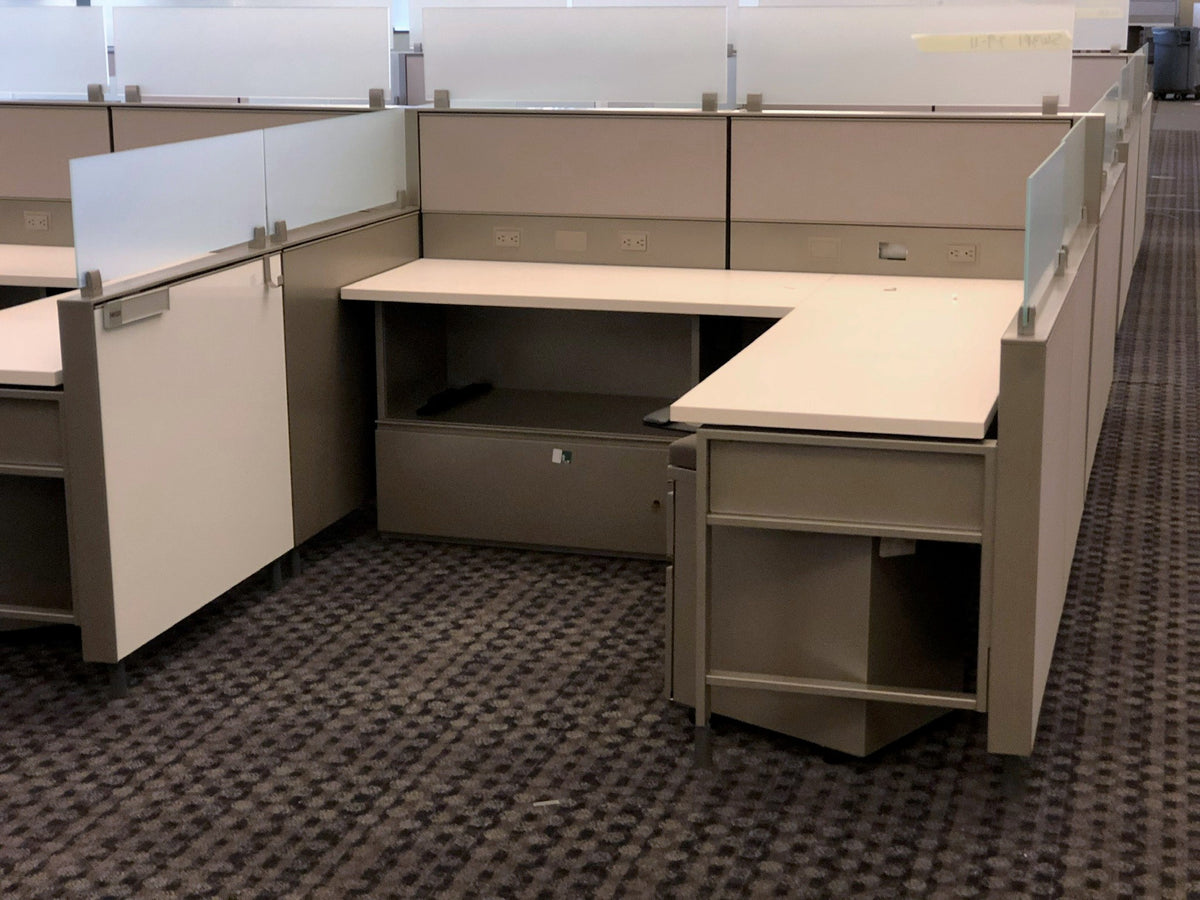 Herman Miller Vivo Workstations w/ Frameless Glass (6' x 6 ...