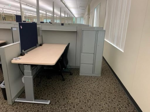 Steelcase Answer Workstations with Sit/Stand Desk (6' x 6' x 54"H ...